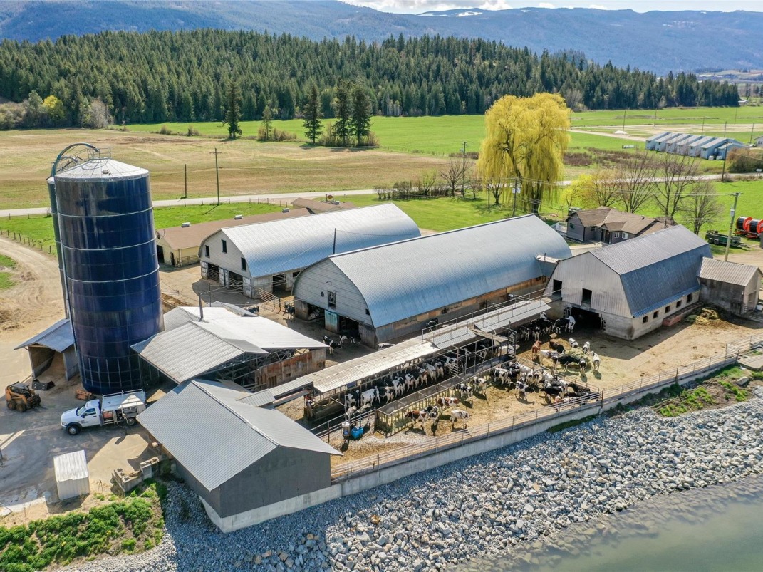 Canadian Farm News & Agriculture Real Estate - Farms, Ranches, Land For ...